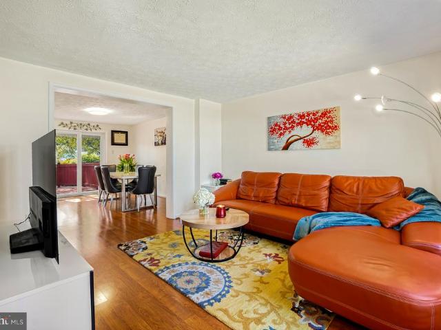 7523 Brenish Drive