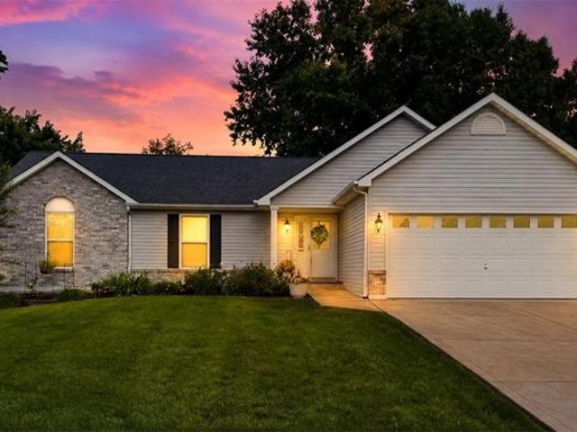 7523 Cinnamon Teal Dr, O'Fallon, MO 63368