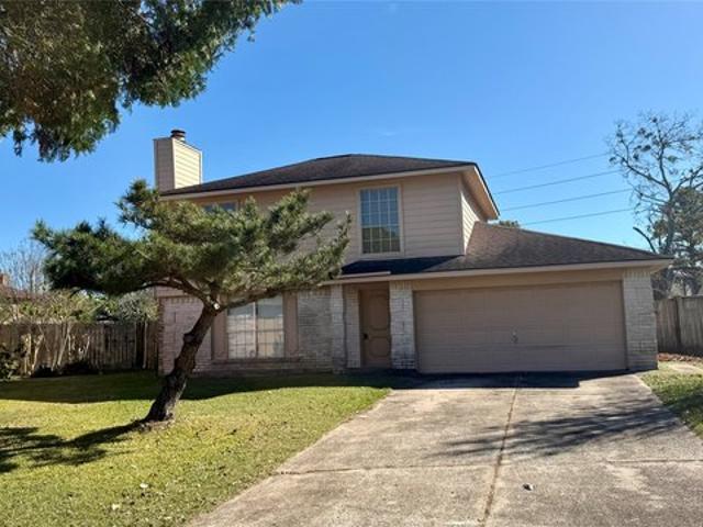 7523 LA Place Dr, Houston, TX 77083