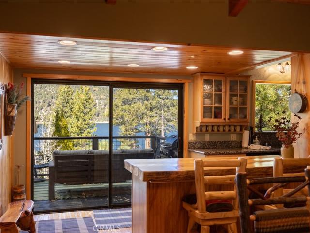 752 Cove Drive