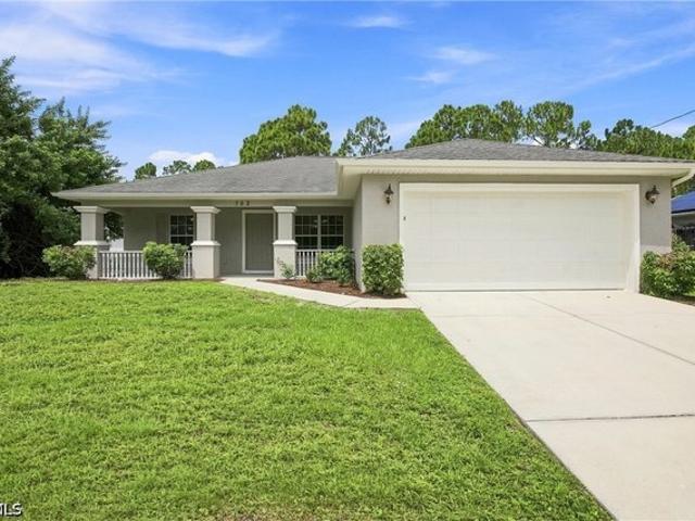 752 Barclay Ave, Lehigh Acres, FL 33974