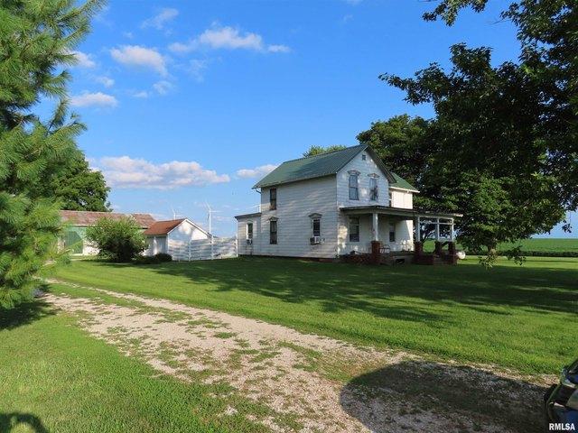 752 E 1080th St, Woodhull, IL 61490