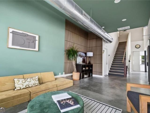 752 Moreland Avenue 8