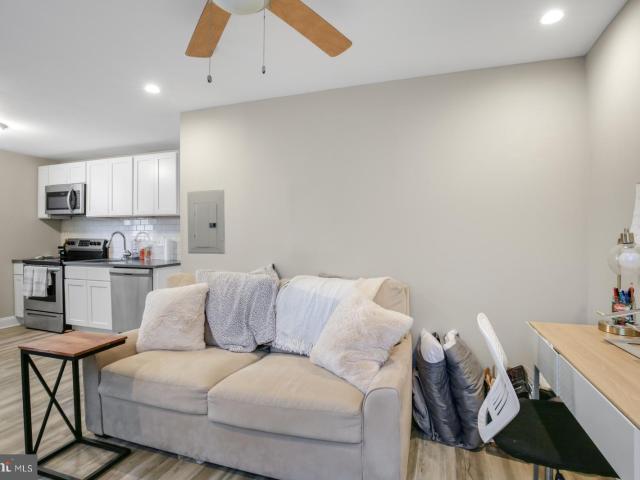 752 S 9th St, Unit 2R, Philadelphia, PA 19147 | MLS #PAPH2596 | Compass