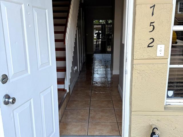 752 S W 122nd Ter, Pembroke Pines, FL 33025 | MLS #B26000