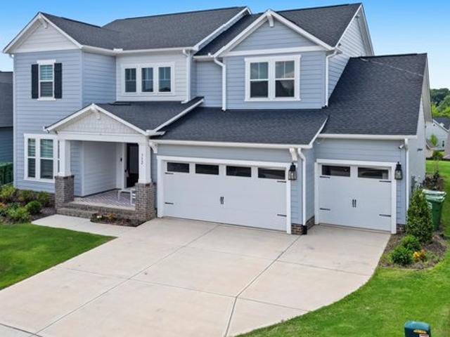 752 Serenity Walk Pkwy, Fuquay Varina, NC 27526