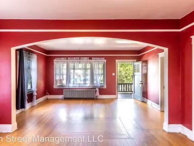 752 West St Unit #1 752 West St