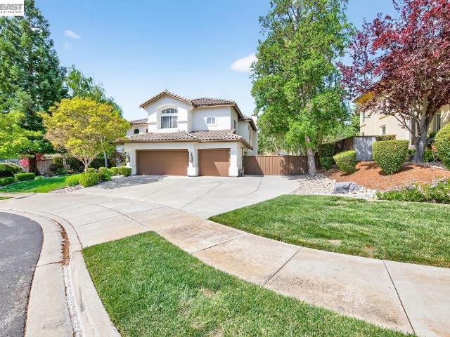 752 Troun Way, Livermore, CA 94551 | Compass
