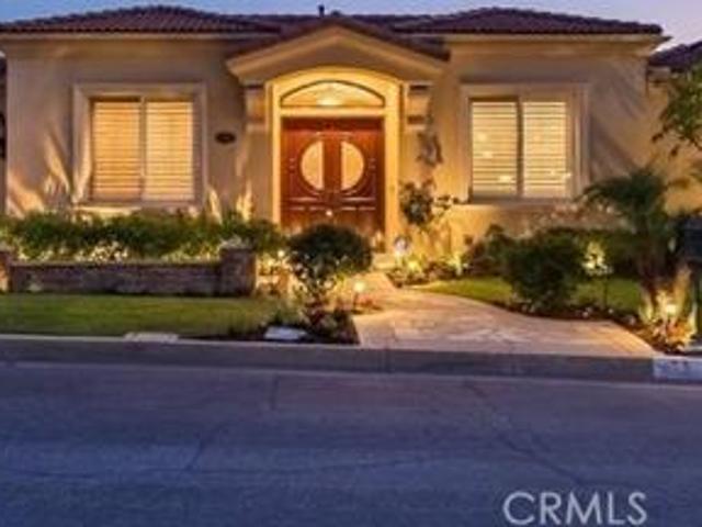 752 Valparaiso Dr, Claremont, CA 91711