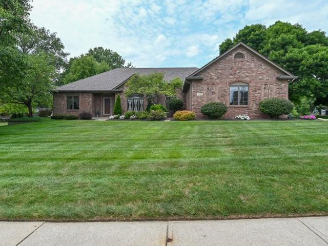 7534 Chestnut Hills Dr, Indianapolis, IN 46278