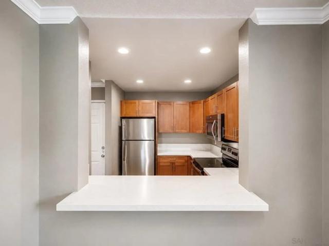 7535 Charmant Dr Unit 207, San Diego, CA 92122