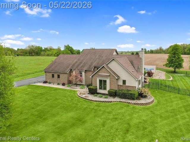 7535 Clinton Macon Road