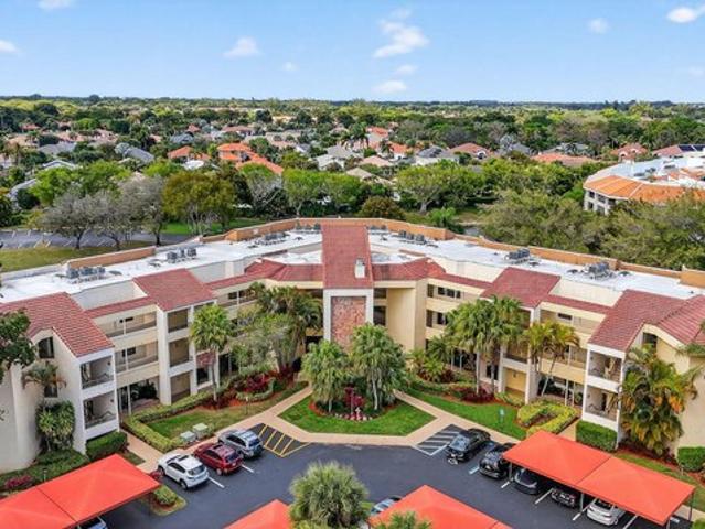 7535 LA Paz Blvd Apt 301, Boca Raton, FL 33433