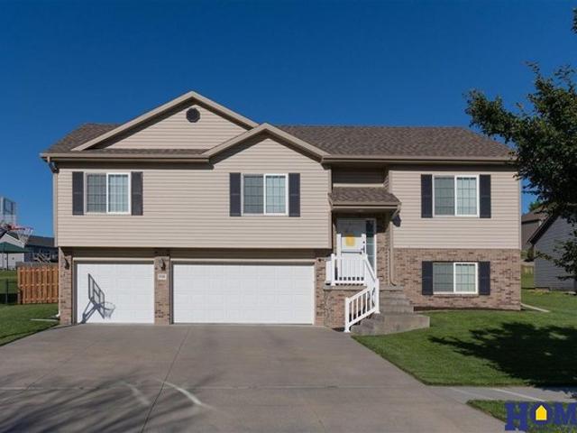 7535 S 81st St, Lincoln, NE 68516