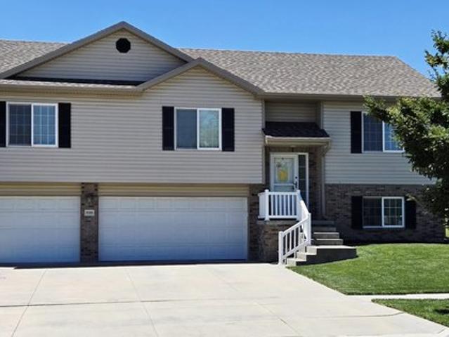 7535 S 81st St, Lincoln, NE 68516