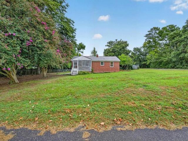 7535 Tyson St, Columbia, SC 29209