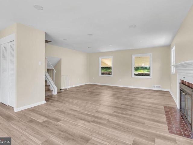 7536 Abbington Drive