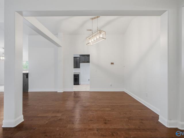 7537 Iredell Main NW