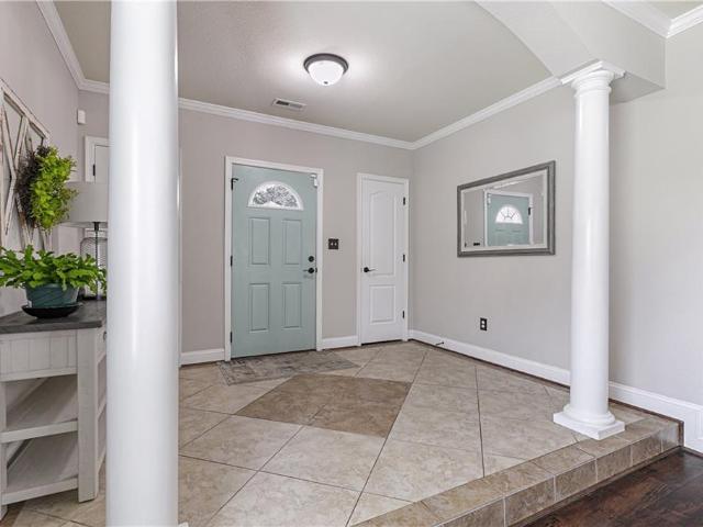 7530 Villa CT