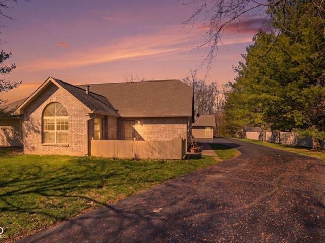 7532 Briarstone Dr, Indianapolis, IN 46227