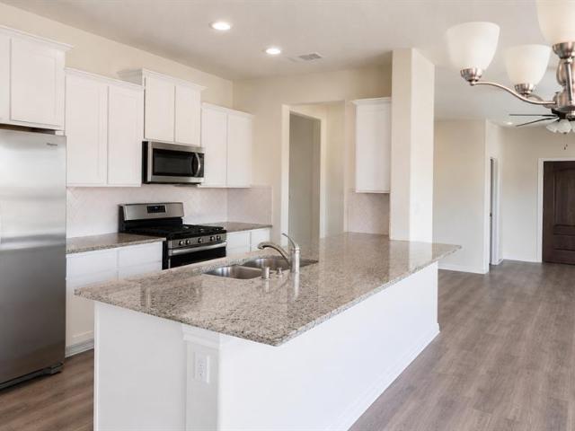7532 Continental Drive