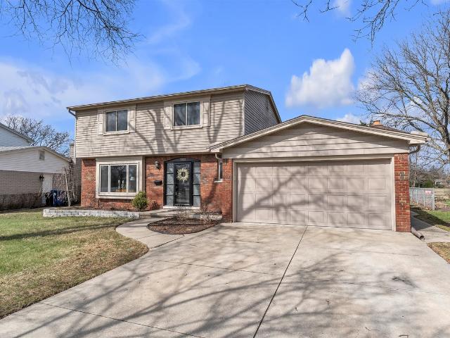 7533 Hillsboro Drive