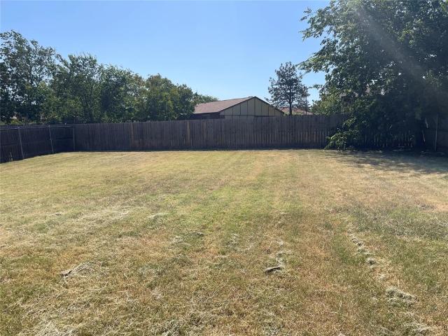 7533 Parkwood Lane