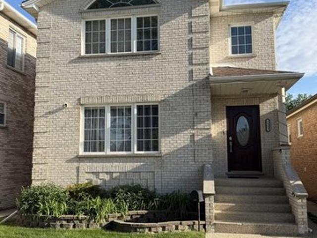 7533 W Carmen Ave, Harwood Heights, IL 60706