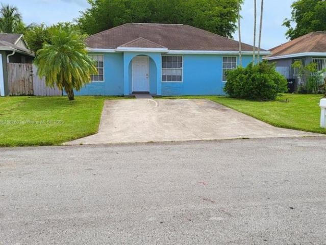 753 8th Ter SW, Florida City, FL 33034