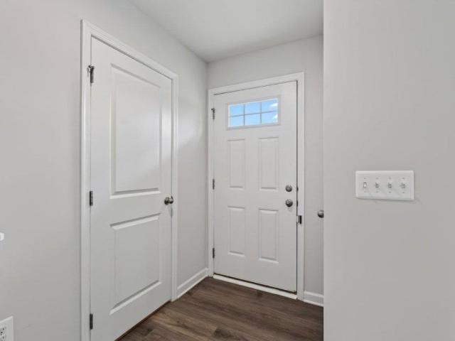 753 carson cir