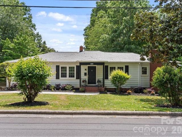 753 Carpenter Ave, Mooresville, NC 28115