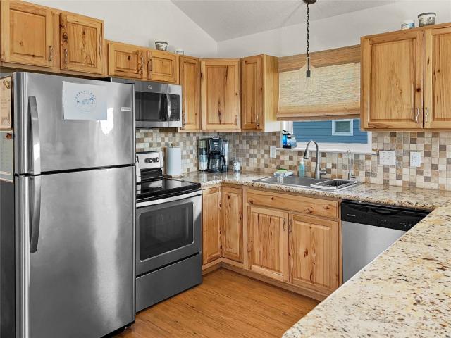 753 Bluewater Highway