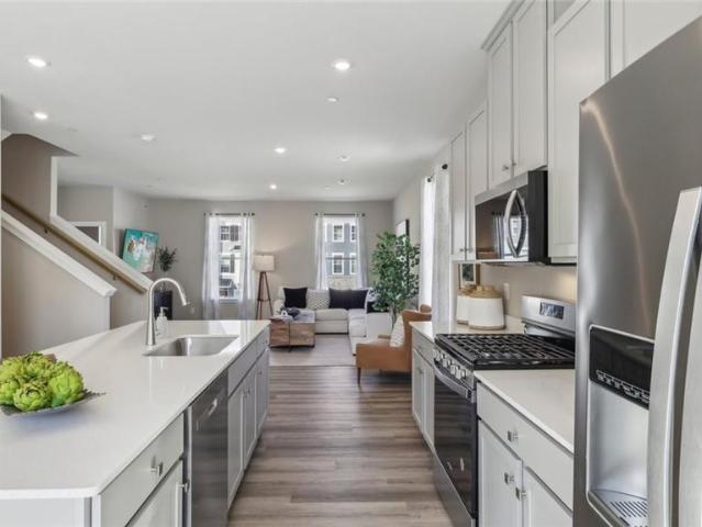 753 Olivia St, Pittsburgh, PA 15205 | MLS #1750