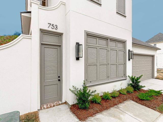 753 Louise James Dr, Baton Rouge, LA 70806 | Compass