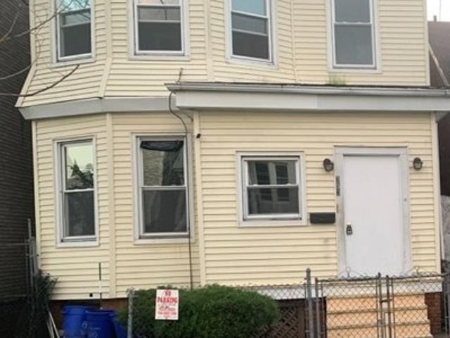 753 S 20th St, Newark, NJ 07103