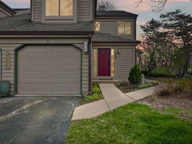 753 Shoreline Rd Unit 0, Lake Barrington, IL 60010