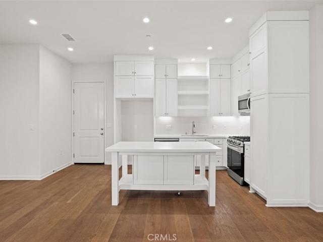 753 Spring Gdn, Irvine, CA 92618 | MLS #PW26138