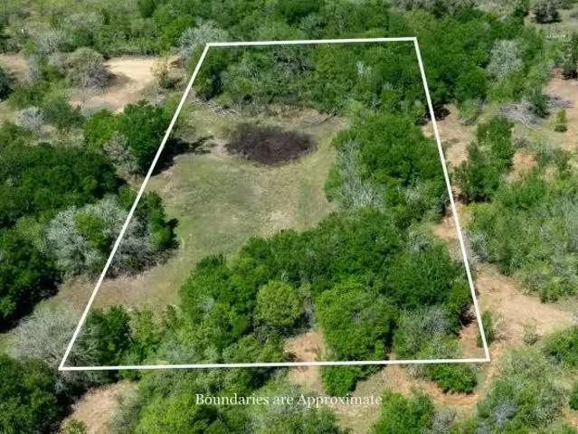 753 Roosevelt Rd, Luling, TX 78648 MLS 1133776