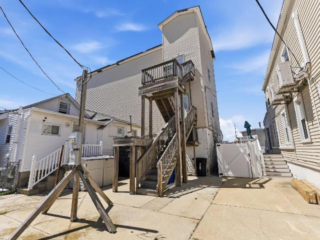 753 W Glenwood Avenue