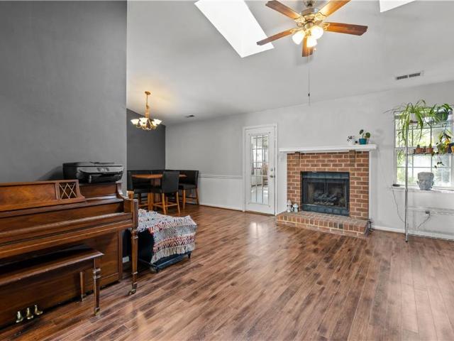 753 Willow Bend DR