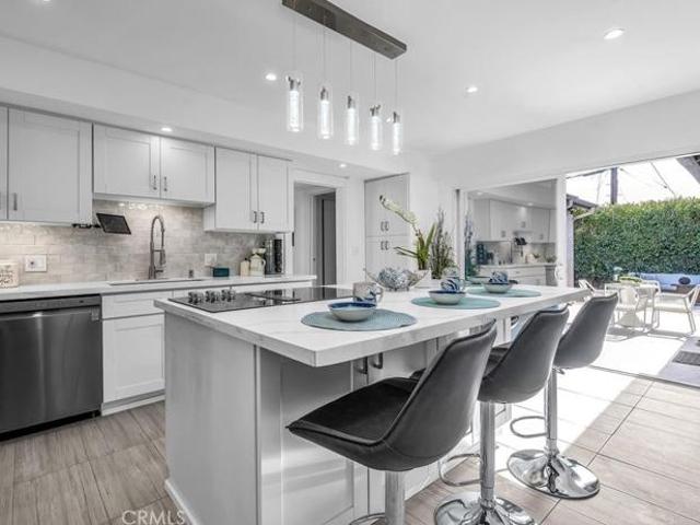 7544 W 90th St, Los Angeles, CA 90045