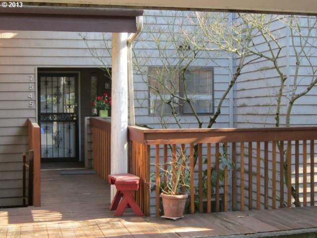 7545 N Edgewater Ave, Portland, OR 97203