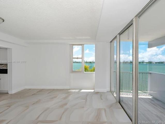 7545 E Treasure Dr #3H North Bay Village, FL 33141