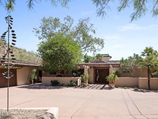 7547 n lakeside lane