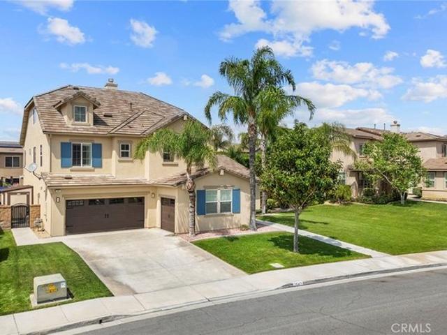 7547 Soaring Bird Ct, Eastvale, CA 92880