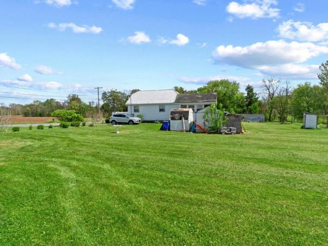 7549 Utica Road