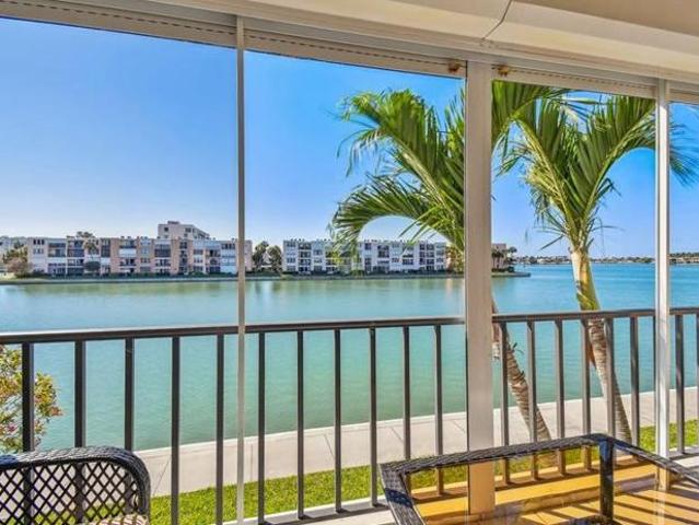 7540 Bay Island Dr S #252, South Pasadena, FL 33707