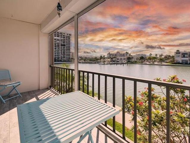 7540 Bay Island Dr S #259, South Pasadena, FL 33707