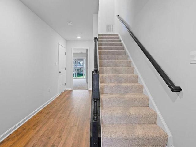 7540 Silver Thread Way