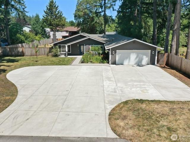 7542 41st Ave SE, Lacey, WA 98503